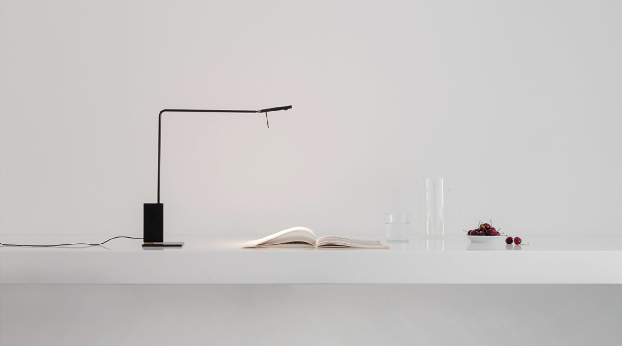 Viabizzuno: Roy Lamp | Mathieson Architects